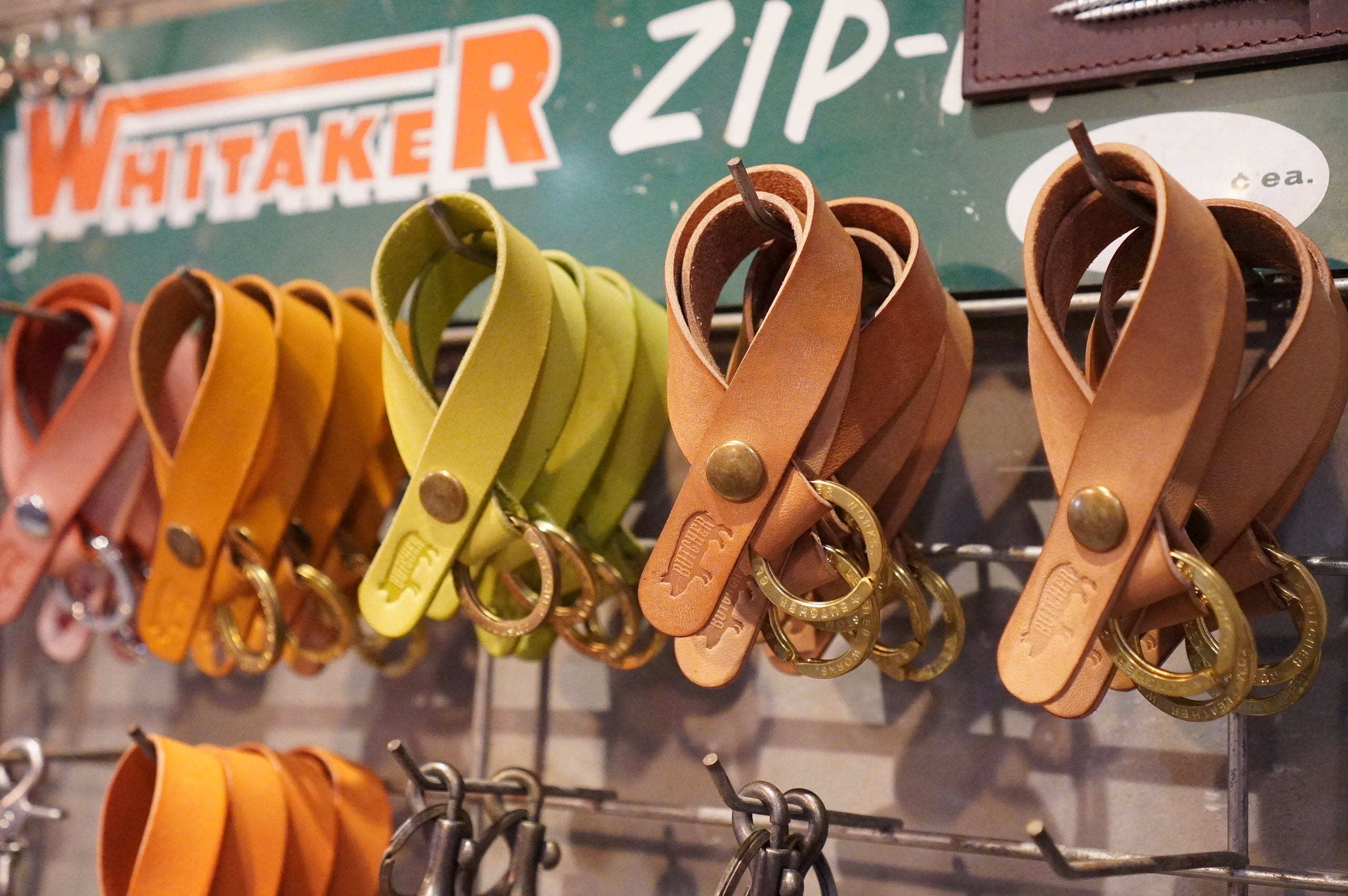 即納 Ribbon holder | BUTCHER CUSTOM LEATHER WORKS.